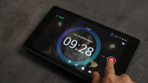 How to Live Stream: A Quick Guide to Live Streaming for Beginners