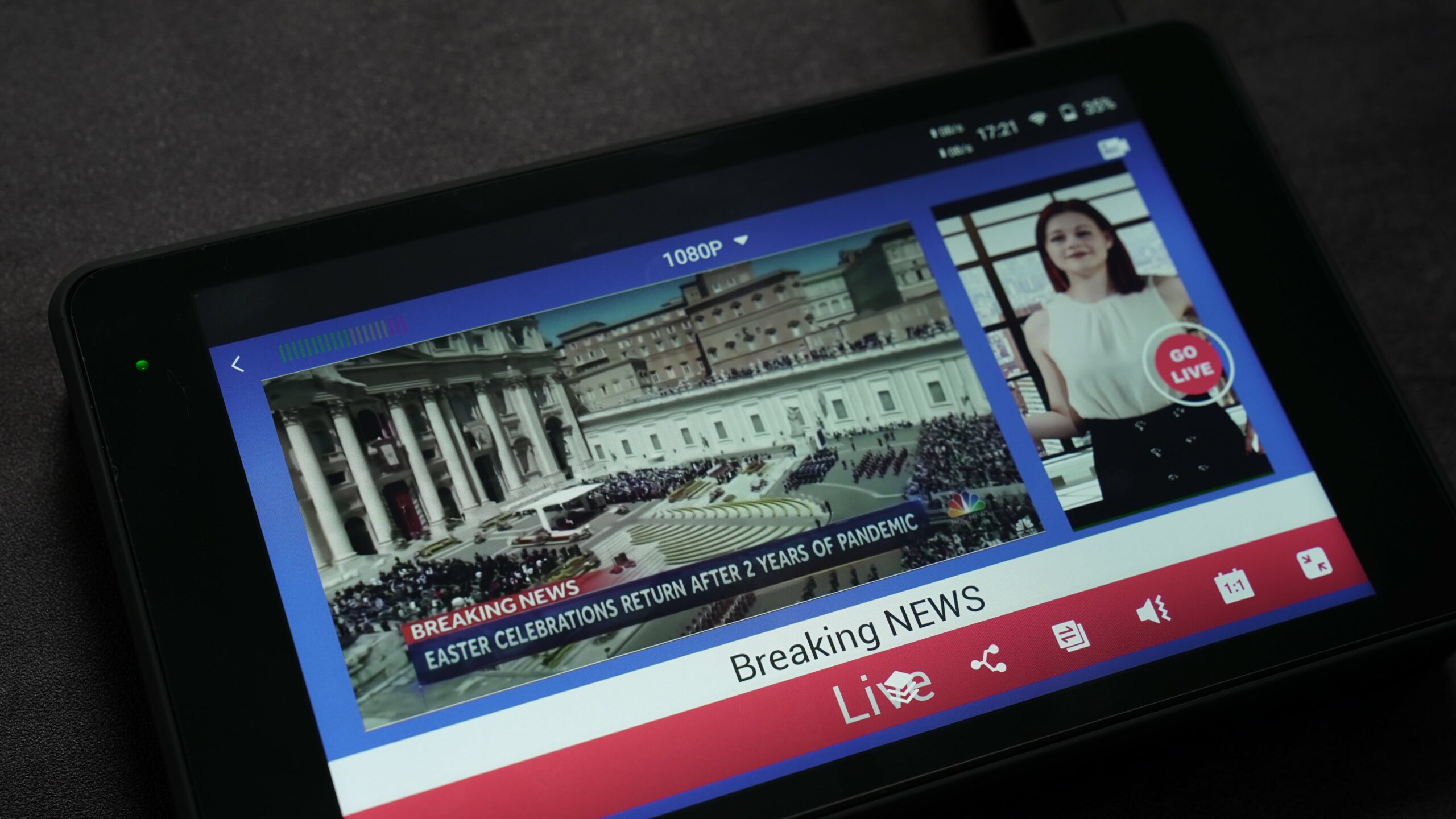 How to Live Stream: A Quick Guide to Live Streaming for Beginners